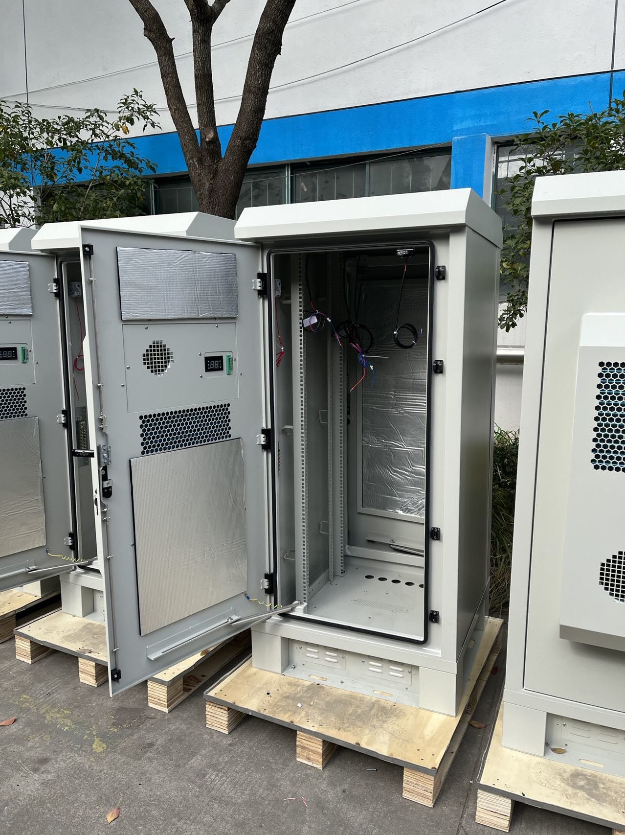 Telecom Cabinets and Cooling Systems – Highrise Pvt Ltd